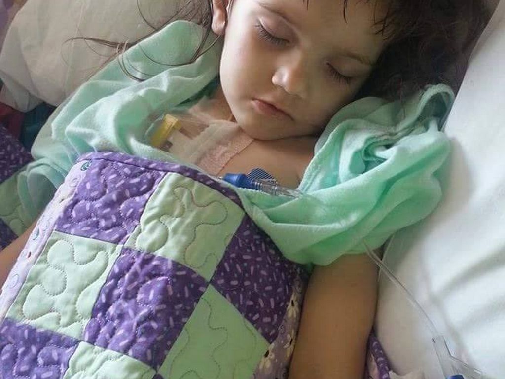 Copy of Helping Ashlyn Hendrickson by Denaelyn24