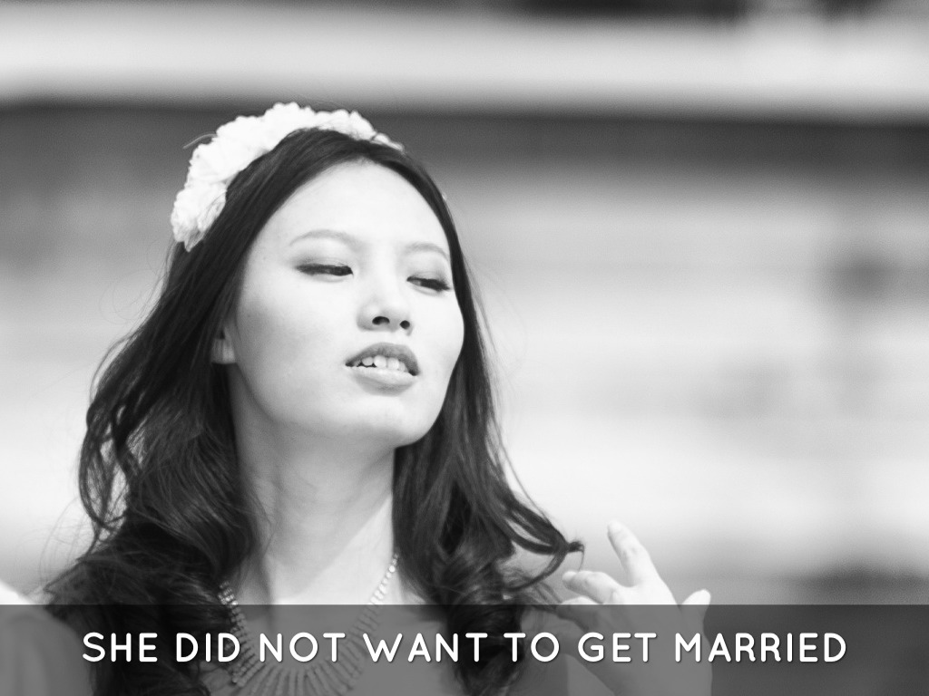 12 Windows by Vasileia Vaxevani