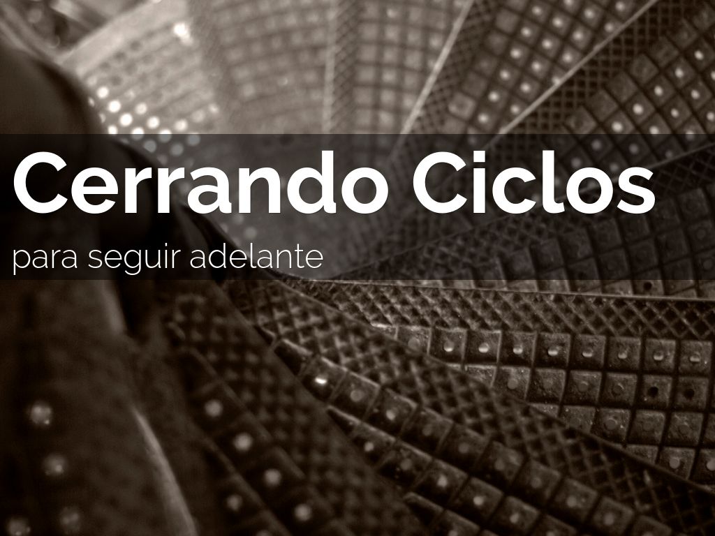 Cerrando Ciclos by Julián González Lema