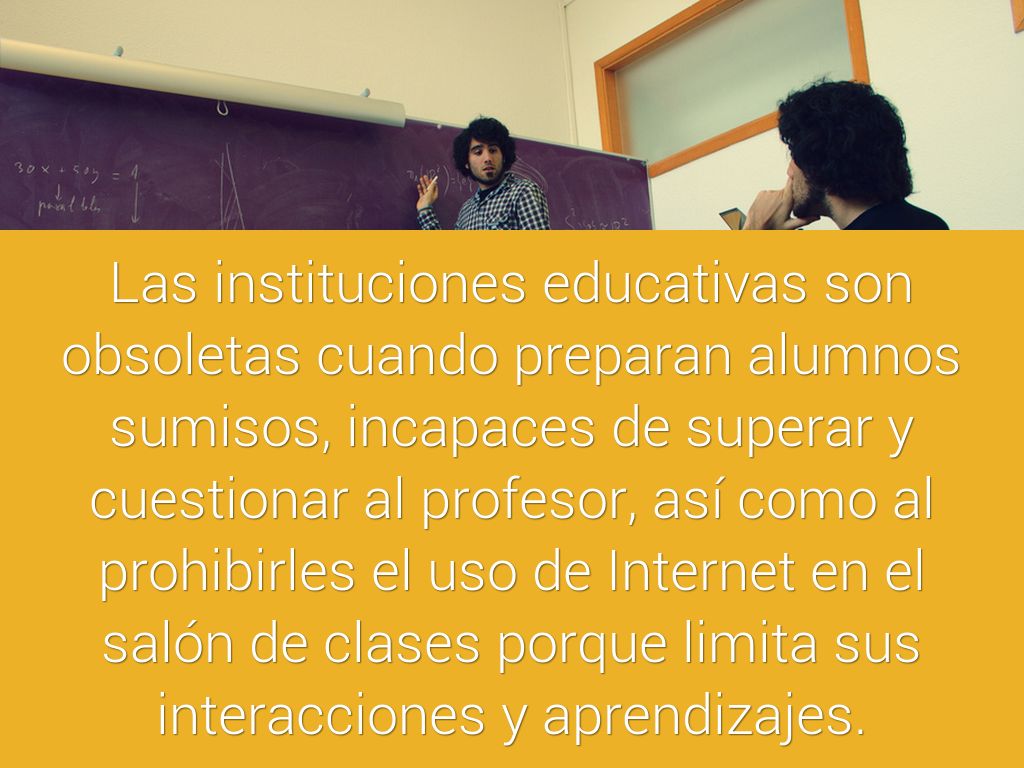 Manuel Castells by Gina Valverde